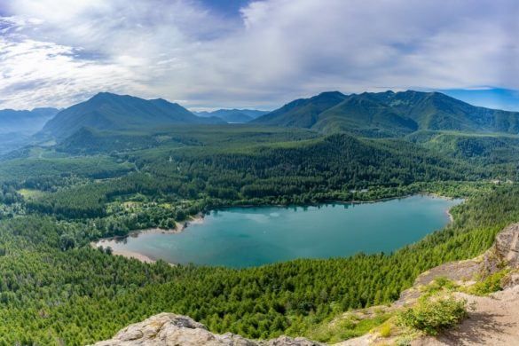 Rattlesnake Ledge Trail: Awesome Day Hike Near Seattle, WA