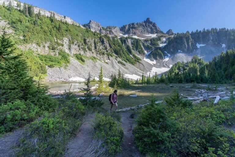 How To Hike Bench And Snow Lakes Trail In Mt Rainier