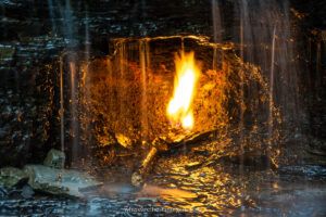 How To Hike To Eternal Flame Falls In New York